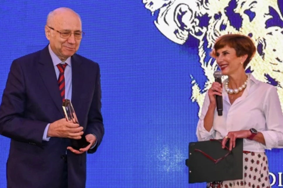 Părintele transplantului hepatic din România, prof. univ. dr. Irinel ...